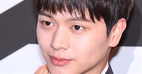 육성재 잔뜩 묻은 잘생김