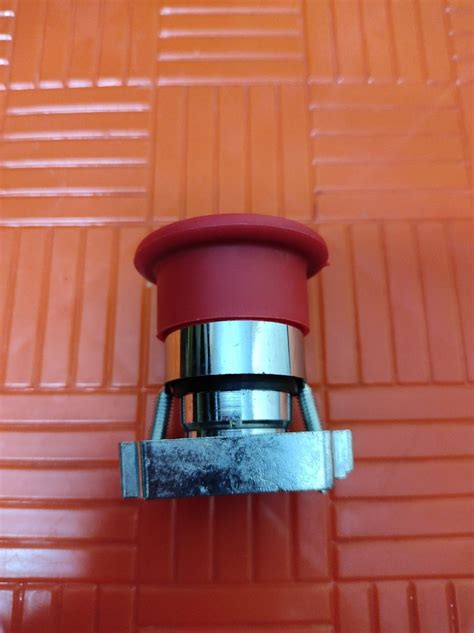 Enertech Emergency Stop Push Button Station For Industrial At Piece In Chennai