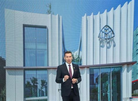 벤츠 마이바흐 세계 최초 브랜드센터 압구정서 개소 이코노믹데일리