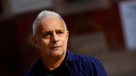 Hanif Kureishi Escribe Para Pagar Su Tratamiento Médico Aunque Tras Un
