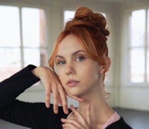 Kayla Coyote Biography Wiki Age Height Career Photos More