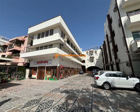 Govind Dev Ji Temple Timings Location Images And Accommodation