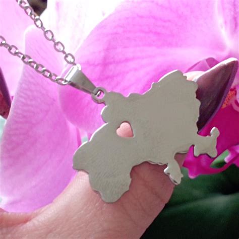 Кольє мапа україни — ціна 220 грн у каталозі Кольє і намиста Купити аксесуари за доступною ціною