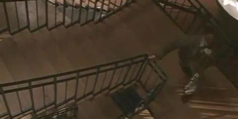 Demi Moore Underwear Scene In Disclosure Tnaflix Com