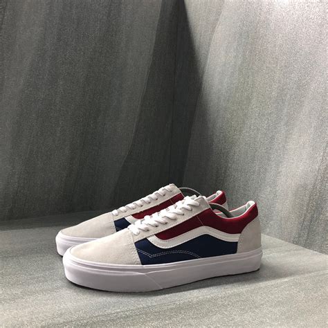 Rapbitรองเท้านำเข้า Added A New Photo Rapbitรองเท้านำเข้า