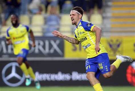 Bekijk Adriano Bertaccini ‘on Fire Voetbalbelgiebe