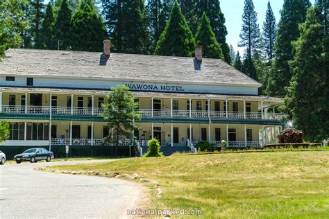 Yosemite National Parks Wawona Road National Parked