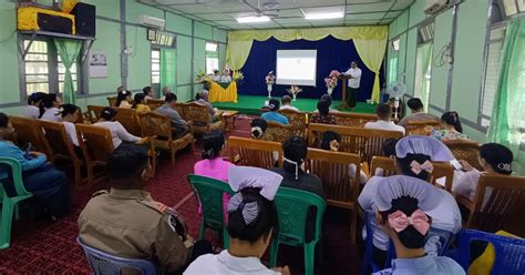 ဟင်္သာတမြို့နယ်တွင် သားအိမ်ခါင်းကင်ဆာ‌ရောဂါကာကွယ်ဆေး ထိုးနှံနိုင်ရေးလုပ်ငန်းညှိနှိုင်းဆွေးနွေး