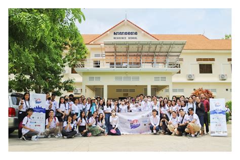 និស្សិត៨០នាក់នៃសាកលវិទ្យាល័យភូមិន្ទនីតិសាស្រ្តបញ្ចប់ដំណើរទស្សនកិច្ចសិក្សាទៅកំពង់ចាមនិងសៀម