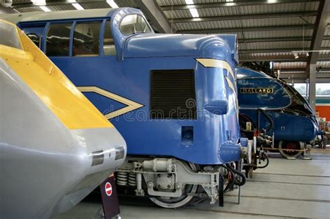 English Electric Deltic Prototype Locomtive Next To Lner Class V2 4771 Green Arrow Editorial