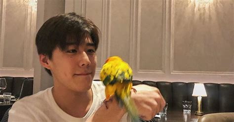 รวมรูปภาพของ ทำความรู้จัก ประวัติ พีพี กฤษฏ์ หนุ่มหน้าใสเศรษฐศาสตร์ ม เกษตร หน้าคล้ายต่อ ธน