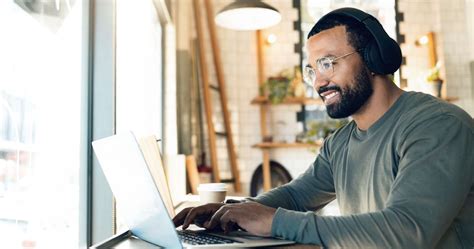 The Ultimate Guide To Audio File Formats For Transcription