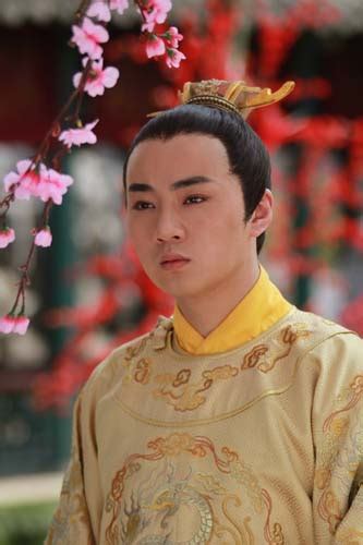 《武则天秘史》余少群版李治真性情堪比贾宝玉 搜狐娱乐