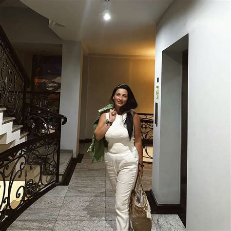 ნანუკა ნანა