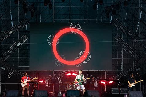 达达乐队～2022武汉草莓音乐节余影随行 站酷zcool