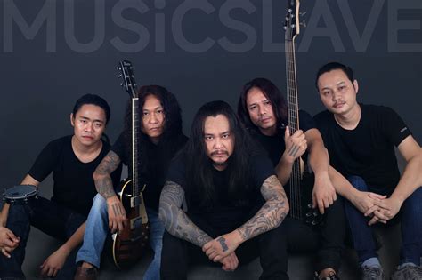 တွံတေးသိန်းတန် အကောင်းဆုံးတေးများစုစည်းမှု ၁ တစ်ရွာသူမာနခဲ ၂ သက်ထားဆိုသောမိန်းမချော ၃ ခ