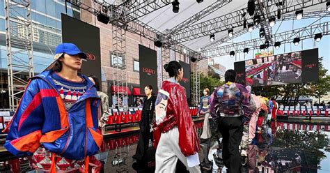 신세계百 캣워크 페스타 개최 강남서 K패션 런웨이 선봬