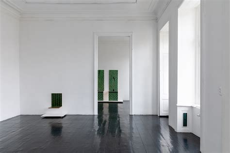 Yong Xiang Li Inside Job LC Queisser 天线空间 ANTENNA SPACE