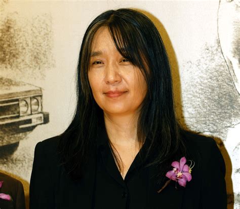 구매자 30 가 2권 이상 … 여전한 한강 열풍