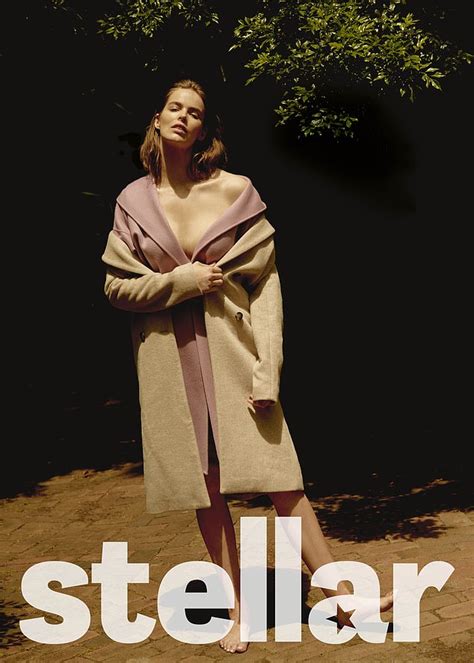 Model Robyn Lawley Goes Topless As She Strips Off For Stellar Magazine