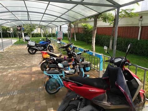 电瓶车一直充电不停止是怎么回事 汽车 新车 用车 养车 车主 汽车其他 汽车使用 有驾