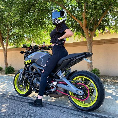 Photoshoot Of The Week July 6th 12th 2020 Slick And Yamaha Mt 09