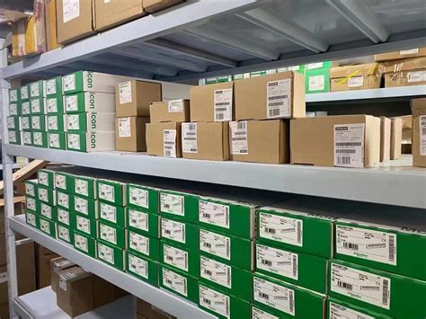 Power Quality Meter Powerlogic Pm8000 Metsepm8240 Reliable Performance