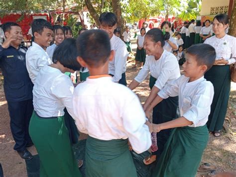 လောင်းလုံးမြို့နယ်၊ ကမြောကင်းကျေးရွာ၊ အခြေခံပညာအထက်တန်းကျောင်း၌ လူငယ