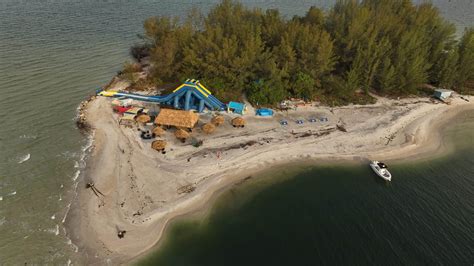 Beer Can Island Pine Key Is For Sale In Tampa Bay Thats So Tampa