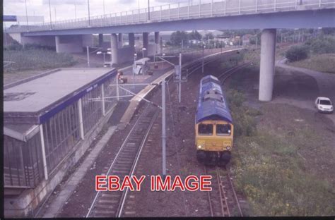 Original 35mm Slide Class 66 Loco No 66719 Metrolannd At Rotherglen