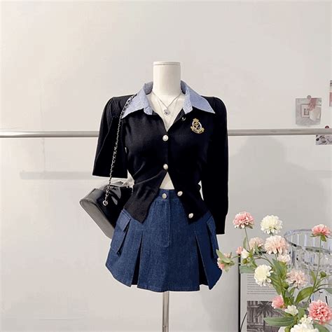 당일발송 Y2k하이틴유니크 일체형 리치 스쿨 자수 와펜 패치 단가라 스트라이프 셔츠카라 벌룬 퍼프 레이어드 이너 무지 크롭가디건 니트가디건 봄가디건 봄셔츠