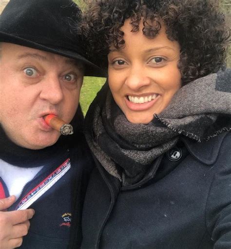 Conheça Rosângela Menezes A Esposa ̶t̶r̶a̶í̶d̶a̶ De Erick Jacquin • Dol