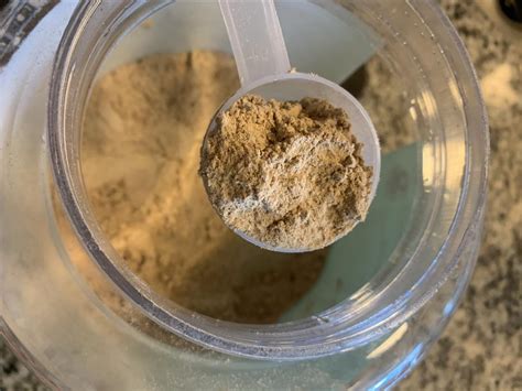 A Bodybuilders Review Of Naked Nutrition Pea Protein Powder