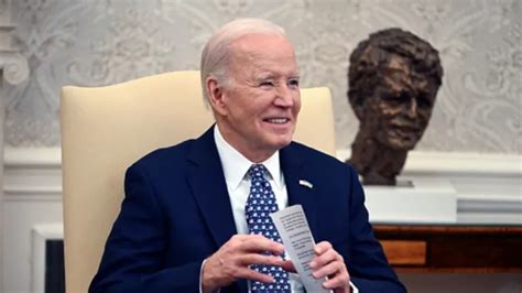 မြန်မာကို ဒေါ်လာသန်း ၁၂၁ အကူအညီပေးဖို့ ကန်သမ္မတ ဂျိုးဘိုင်ဒန် လက်မှတ်ထိုးလိုက်ပြီ Ayeyarwaddy