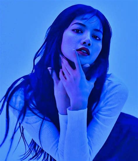 Lisa Blackpink Blue