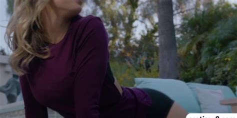 Busty Jessa Rhodes Perfect Body Sweats After A Hot Sex