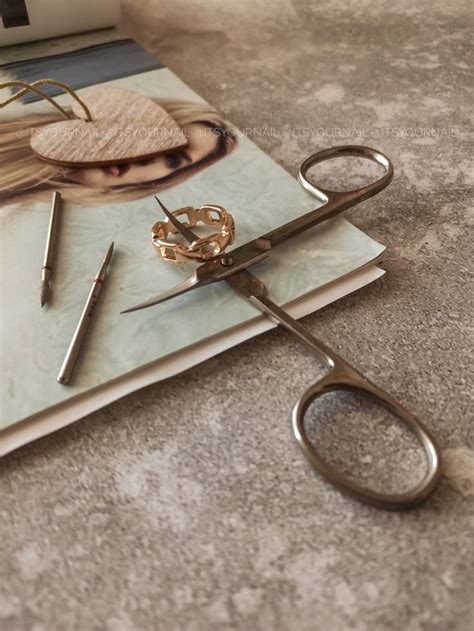 Идеи для фото мастера маникюра Маникюр Ногти Линейный маникюр