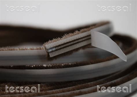 Шлегель шампань Tecseal - для шкафа купе 12 метров с доставкой.