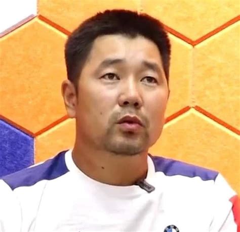 Инфо Их голд живж байсан ой 3 сартай хүүгийн амийг аварч өөрийнхөө машинаар эмнэлэг хүргэж