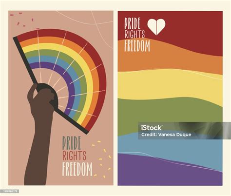 무지개 깃발이 달린 Lgbt 프라이드 데이 포스터 게이 깃발과 텍스트 자부심 권리 및 자유와 팬을 들고 검은 피부 손 동성애자의 권리에 대한 스톡 벡터 아트 및 기타 이미지