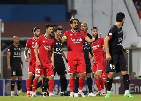 گزارش تصویری از دیدار تیم های نساجی و فولاد خوزستان