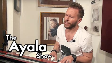 Noel Schajris No Te Pertenece Live On The Ayala Show Youtube