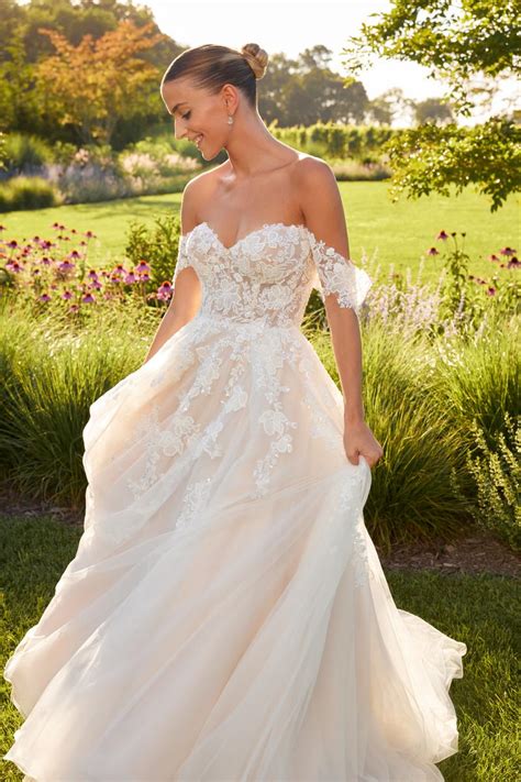Morilee Bridal 2728 Elaines Wedding Center Green Bay And Appleton Wi Prom Bridal Homecoming