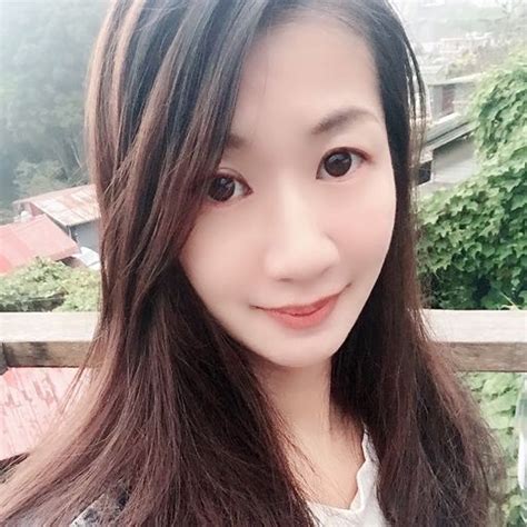 Tinana 집 공식 프로필 Swag