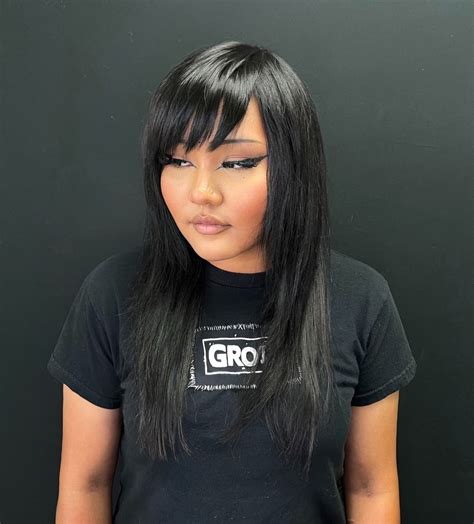 Millennial Side Bangs Are Back And Heres How To Wear Them