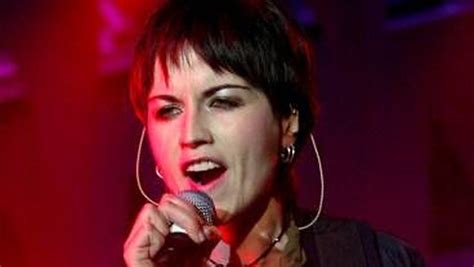 Dolores Oriordan La Voix Des Cranberries Sort Un 2ème Album Solo