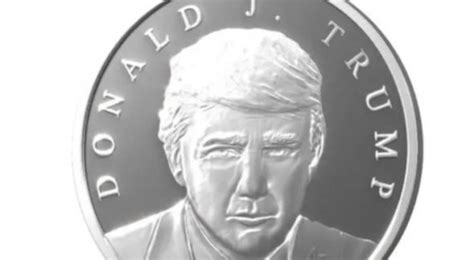 دنيا يا دنيا أنا جميل جدًا ترامب يطلق عملة رسمية تحمل صورته