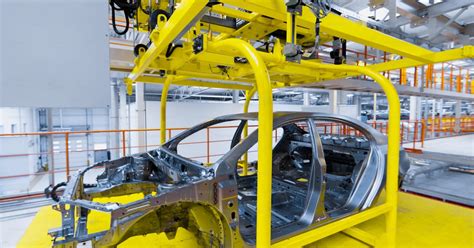 새 차의 조립 라인 생산 자동차용 현대식 자동 조립 라인 공장에서 자동차 생산의 최신 기술 중립 기술 컨베이어에 자동차 조립 사진 Unsplash의 자동차 이미지