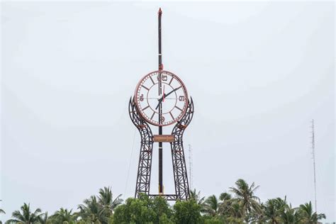 នាឡិកាកម្ពស់ ៣៥ម៉ែត្រនៅខេត្ត កំពត នឹង ដំឡើង រួចរាល់នៅ ថ្ងៃនេះ