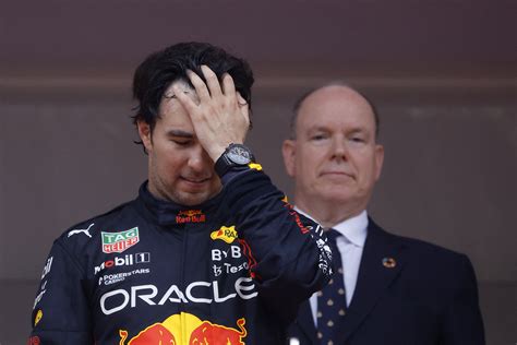 Checo Pérez Se Disculpó Por El Video Que Lo Muestra Ebrio En Un Yate Fue Una Mala Fiesta Que